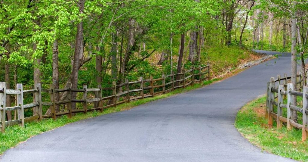 40 Smart Driveway Culvert Ideas for Landscape - ACTIVE MY HOME